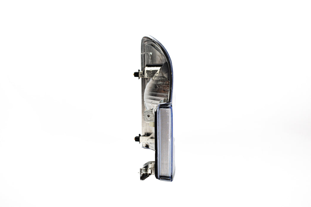 Isuzu NRR/NPR/NQR Turn Signal Lamp — Evertrust Truck Parts